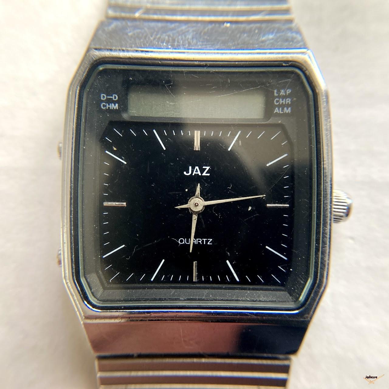 Les Montres Jaz 2002 , Quartz et mécanique Jazheure L'heure couleur